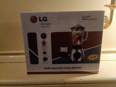 Продается Блендер LG-877