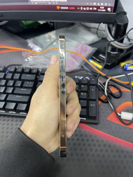 Iphone 12 pro holati zor 128 gb 87 yomks