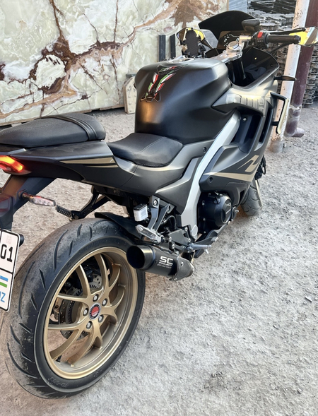 Ducati panigale-400