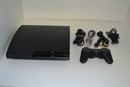 KREDIT! PLAYSTATION 3 boshlangich tolov yoq 2 ta jostik bilan