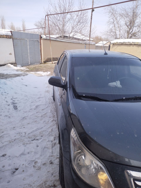 Cobalt 2018 evro 4 pozitsiya metan baloni ham bor srochniy sotiladi