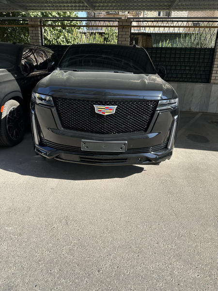Продам Cadillac Escalade 2023 F 600 SPORT. Свой