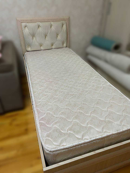 кровать подростковая