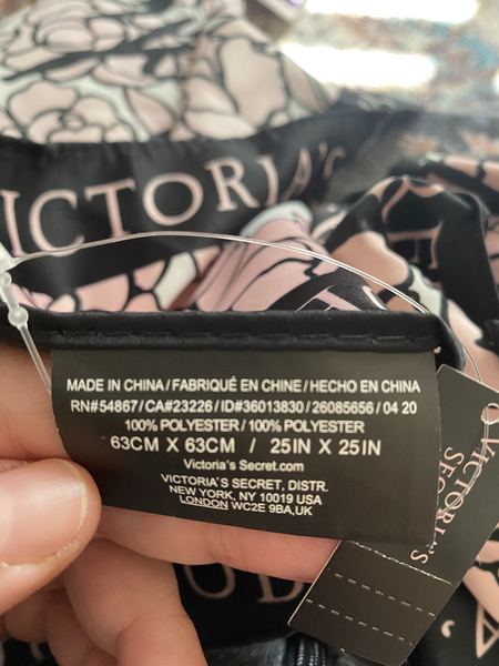 Платки Victorias Secret. Натуральный щелк. Скидка