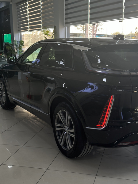 Cadillac Lyriq в наличии!