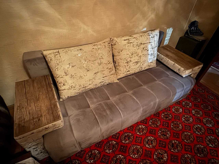 Продаю диван. 2х1.8м