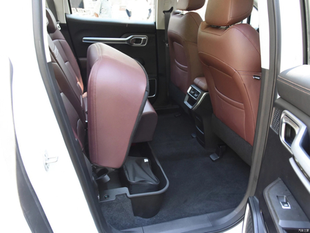электромобиль Geely Radar RD6