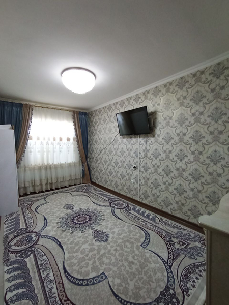 Uy sotiladi srochna kridit yopib beramiza