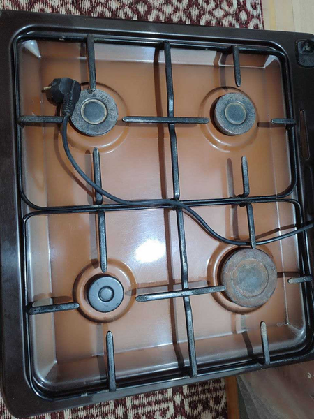 Продаётся газовая плита