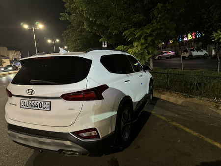 Hyundai SantaFe 2019 yil, probeg 90.000 km