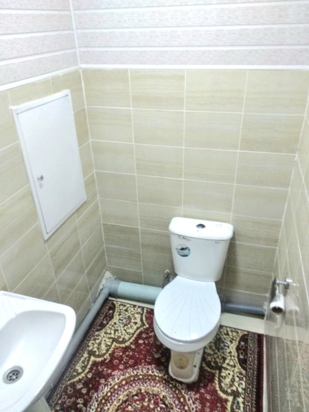 Квартира сотилади. ЯнгиХаёт 8-худуд.  3/5/7.  74м²