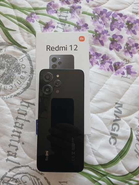 Продам Redmi 12 8/258