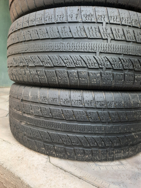 195/60R15 Сотилади 1 дона.