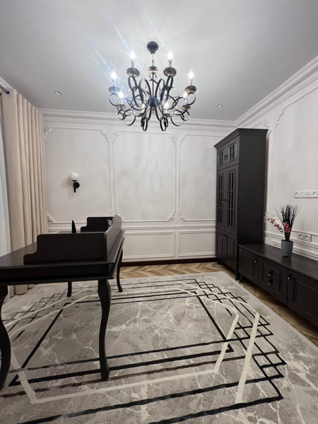 Продам квартиру 5/3/12/150м2 БАНКОВСКИЙ ДОМ ул Нукусская бутик Гламур