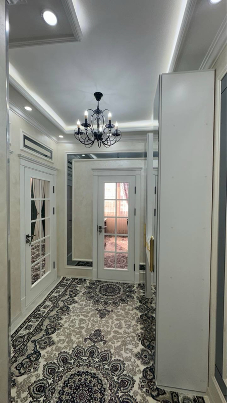 Продается 2 ком. Квартира на 2 этаже площадью 49 кв.м. В Согдиане
