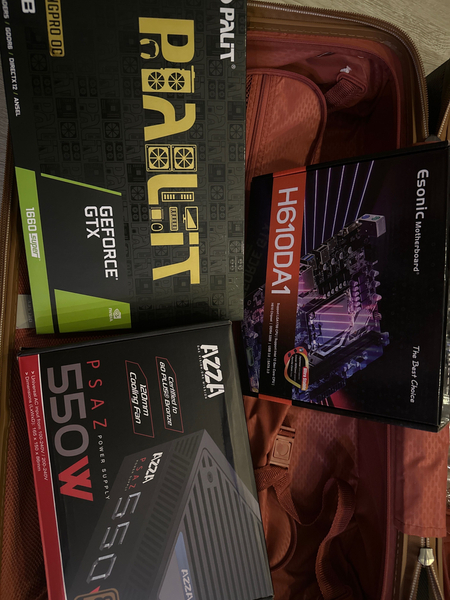 Игровой компьютер с игровым монитором (i3 ,gtx 1660)
