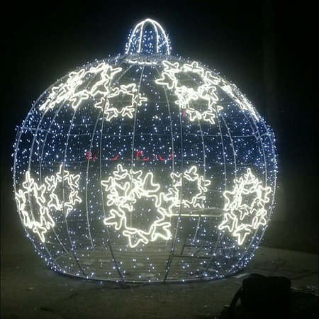 Украшения на Новый год