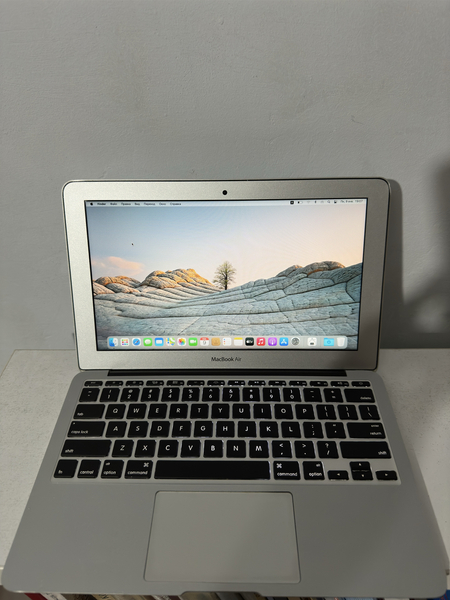 Macbook Air/11inch/4/128