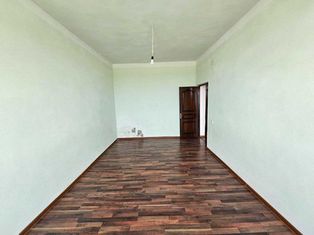 2 xonali 70m² 4-qavat sotiladi