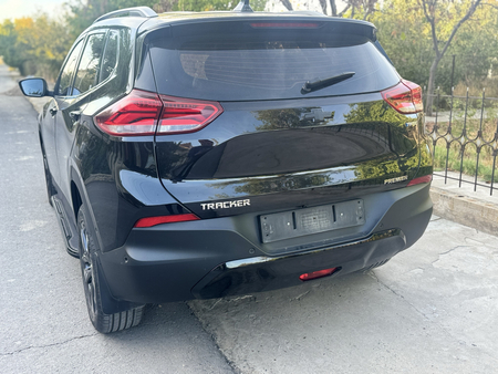 Tracker 2 Premier Plus