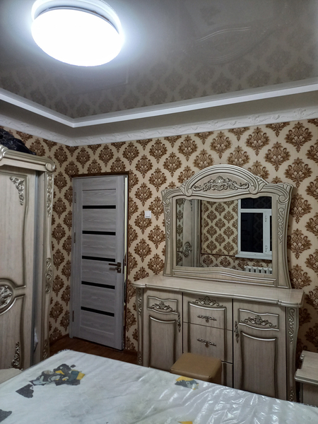 Квартира 2 хонали сотилади