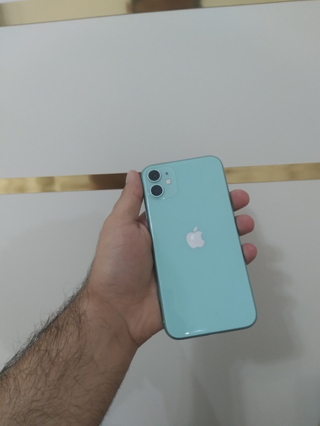 Iphone 11 sotiladi