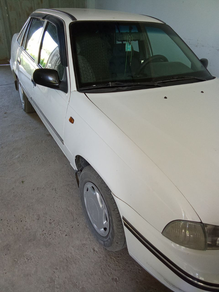 1996 yil ishlab chiqarilgan  nexia 1