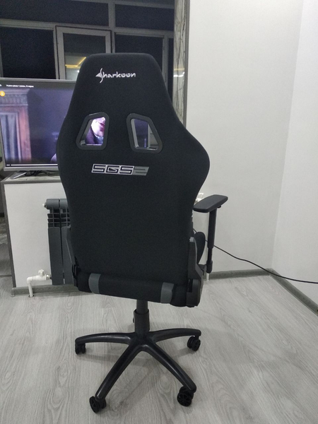 Компьютерное игровое Кресло Sharkoon Skiller SGS2 Gaming chair