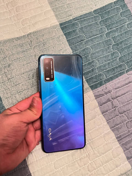 Vivo 21 telefoni