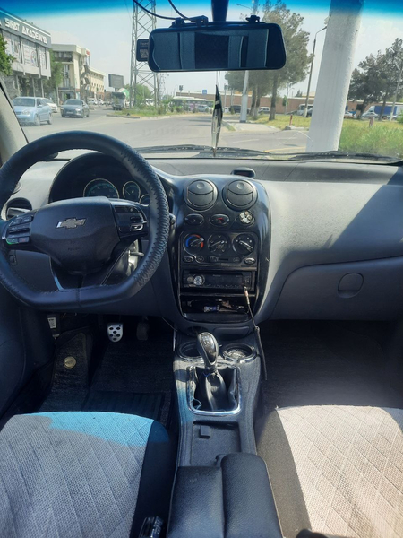 Matiz mx 2005 sotiladi