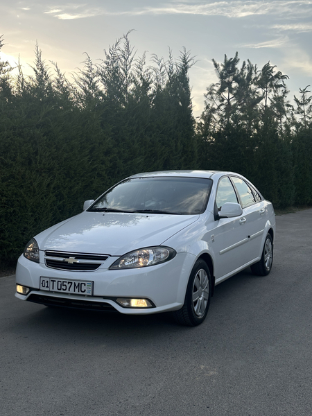 Lasetti 2015 1evro avtomat