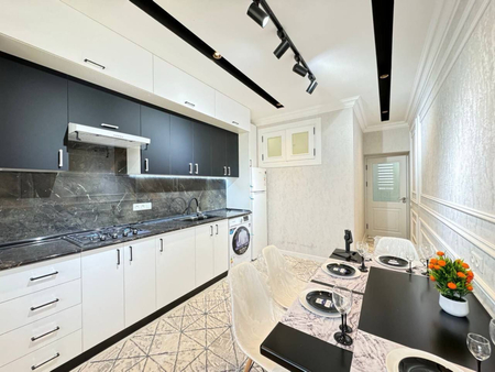 Продается 3 комнатная квартира площадью 72 кв.м. В Геофизике