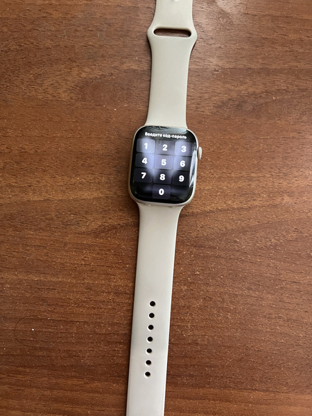 Продаю Apple Watch 8 45mm