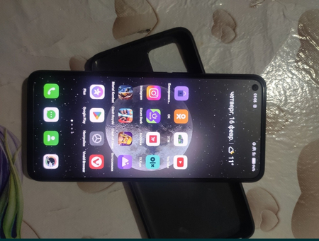 Realme Gt Neo 2.   12/256 ГБ.
