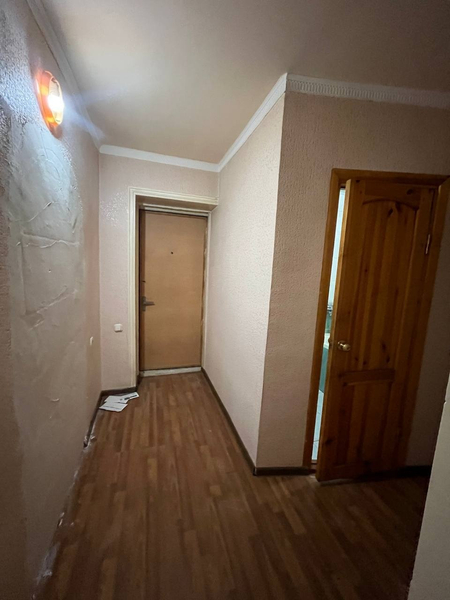 Продам 1комнатную квартиру с балконом 2/6 ор Теген 23кв Чиланзара
