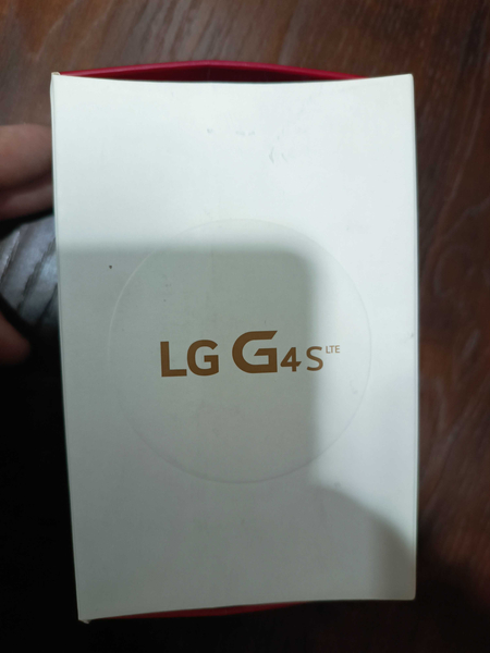 Продаётся Телефон Lg g4 s