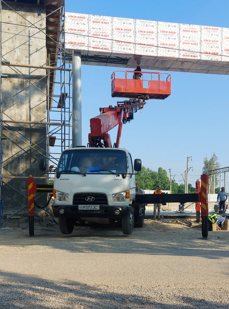 Услуги автовышки 28 М / Hyundai