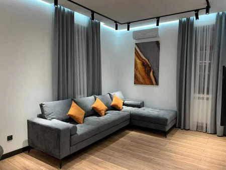 2 комнатная новая квартира в бизнес ЖК Parisien by Golden House