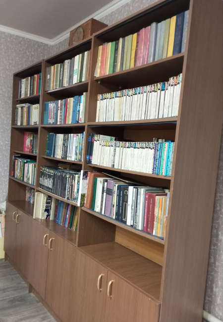 Продаются книжные шкафы