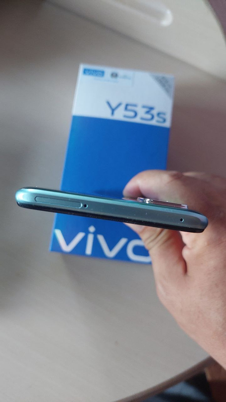 Vivo Y53s 128 g для Яндекса