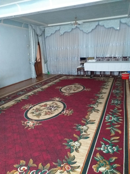 Nazarbek toqmachi Uy sotlad