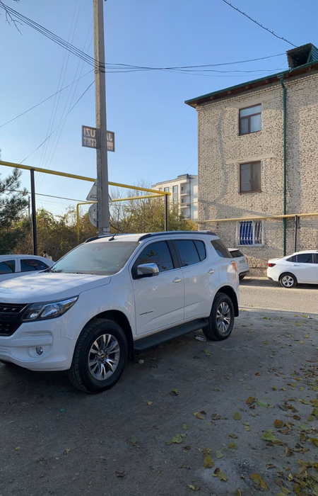 TrailBlazer CHEVROLET сотилади