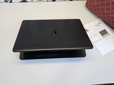 Hp laptop 15 (2023) core i3
