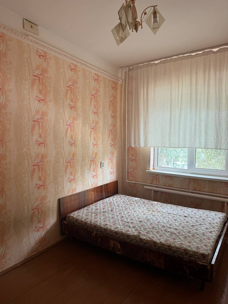 Продаётся  квартира в городе Ангрен