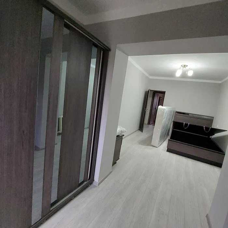 БУМ ижара 4 хонали квартира, Иностранцев 140 кв/м ДАРХАН ID SH 925