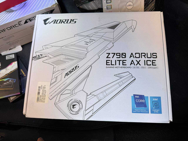 Белый ПК игровой новый