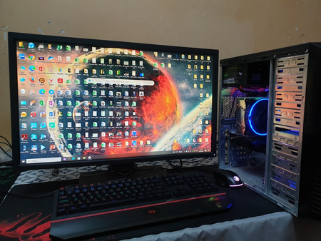 igravoy kompyuter i3 10100 ozu 16gb monitor 27lik benq 144ghz