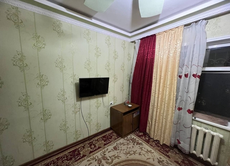Продаётся на Карасу-6 5ком