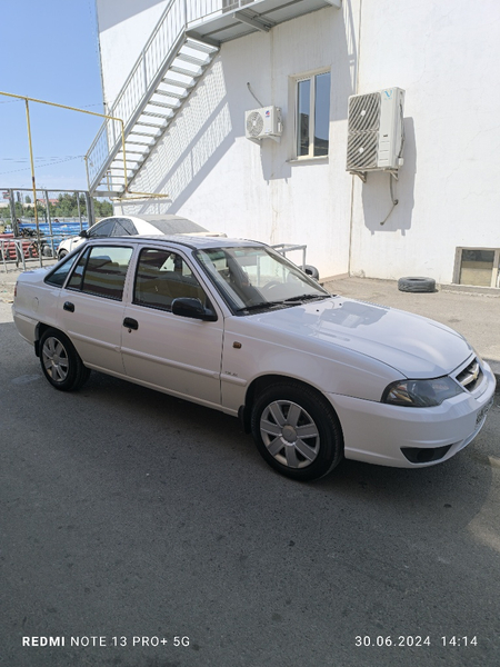 Продам нексия2 1.6