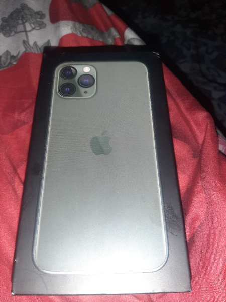 IPHONE 11 pro  64